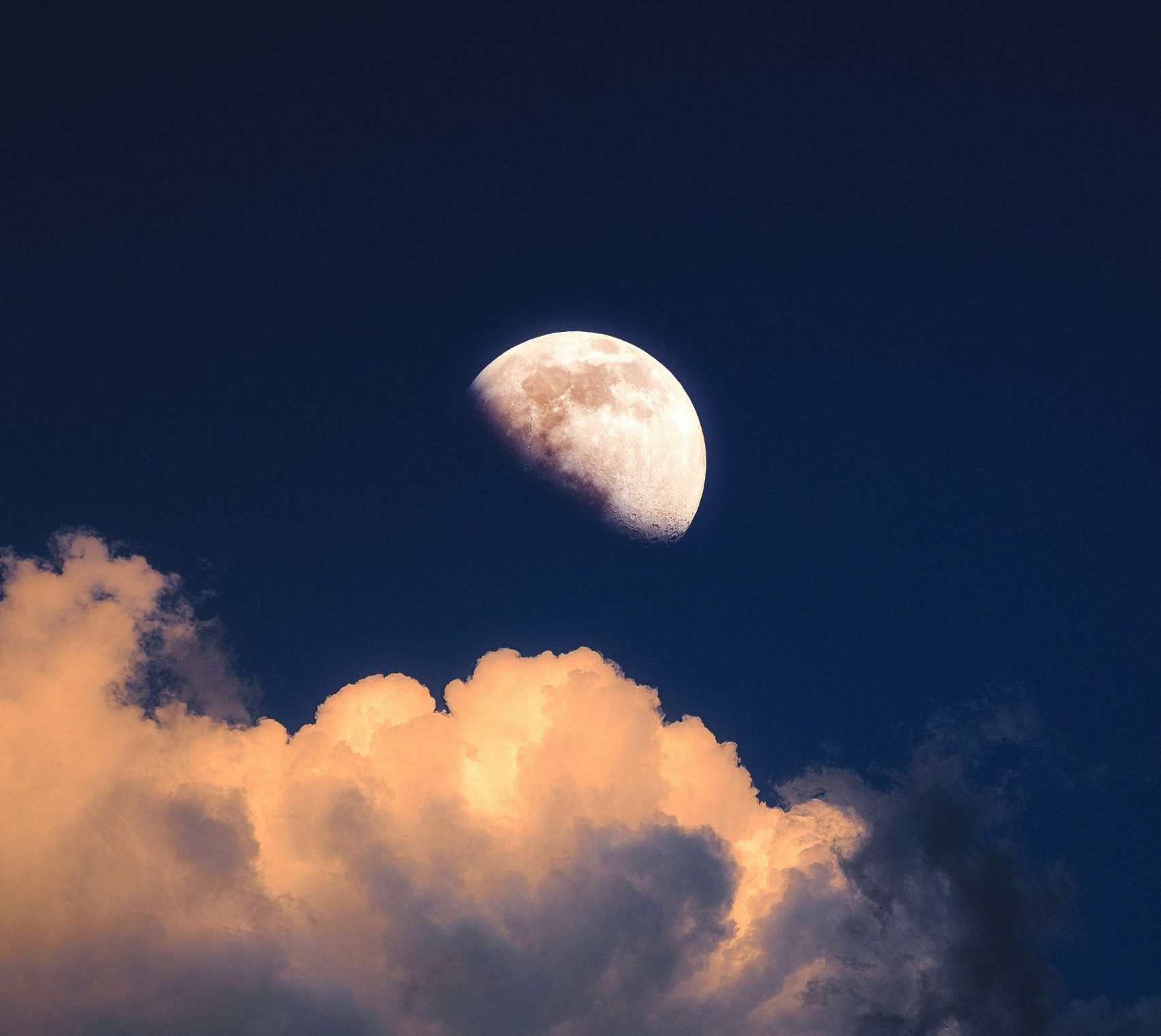 Creating Your Moon Mantra: Personal Affirmations for Every Lunar Cycle ...